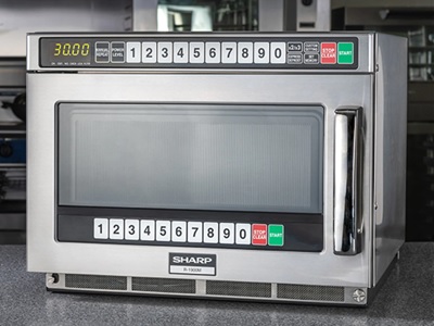 產品 - 輝和專營優質商用冷凍陳列設備，包括：雪櫃、冷庫、酒窖、貨架、購物車，POP道具…… 等。 提供一站式設計、安裝和維修保養等全面服務。