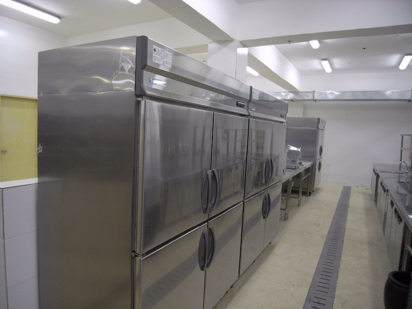 PROJECTS - HOTEL CAFE RESTAURANT SHOWCASE & REFRIGERATORS - Nigeria ...
